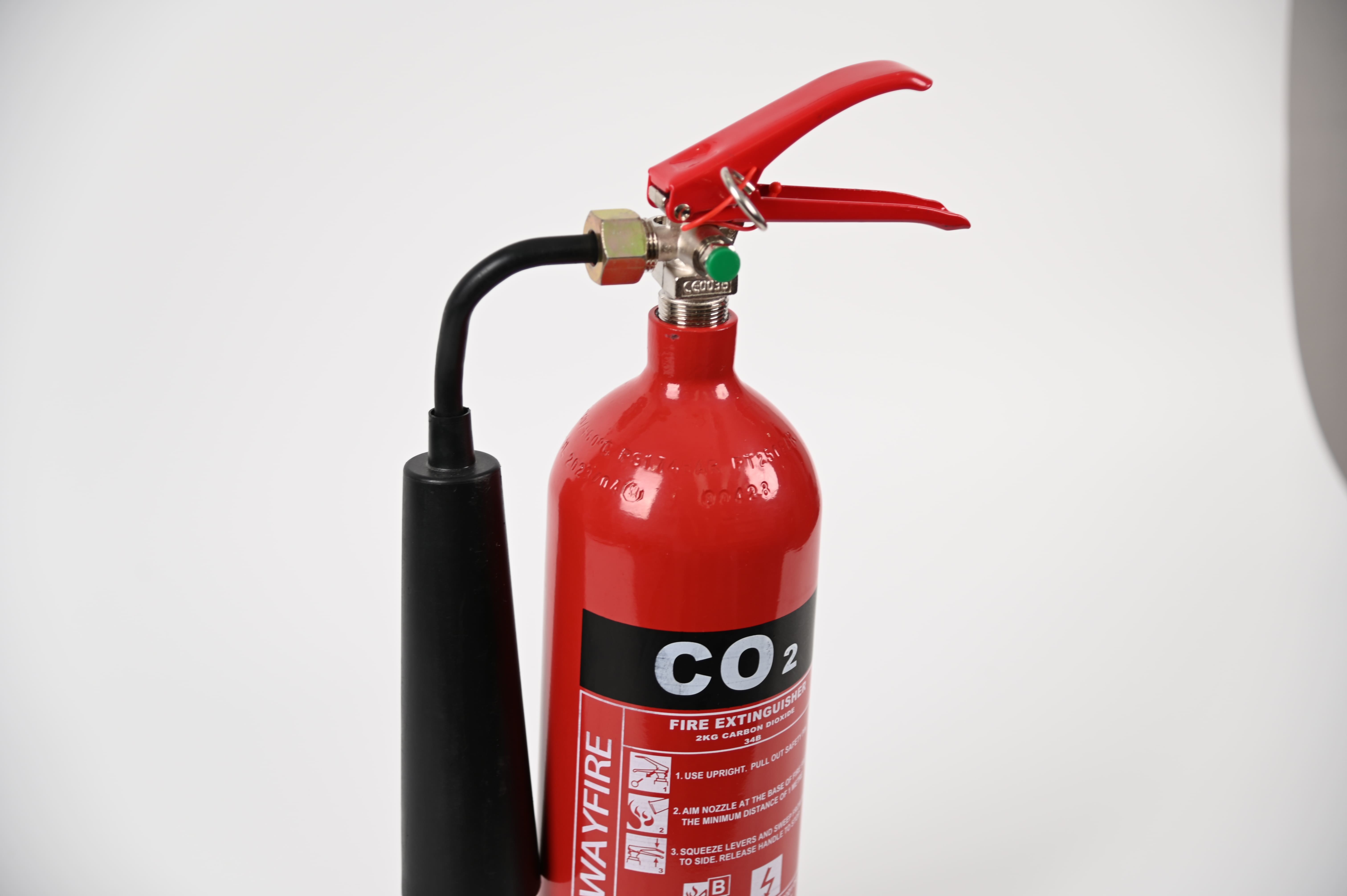 Carton Packaging CO2 Fire Extinguisher For -30°C To 60°C Temperature Range